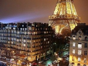 Wanderlust City Guide Paris - Wanderlusters