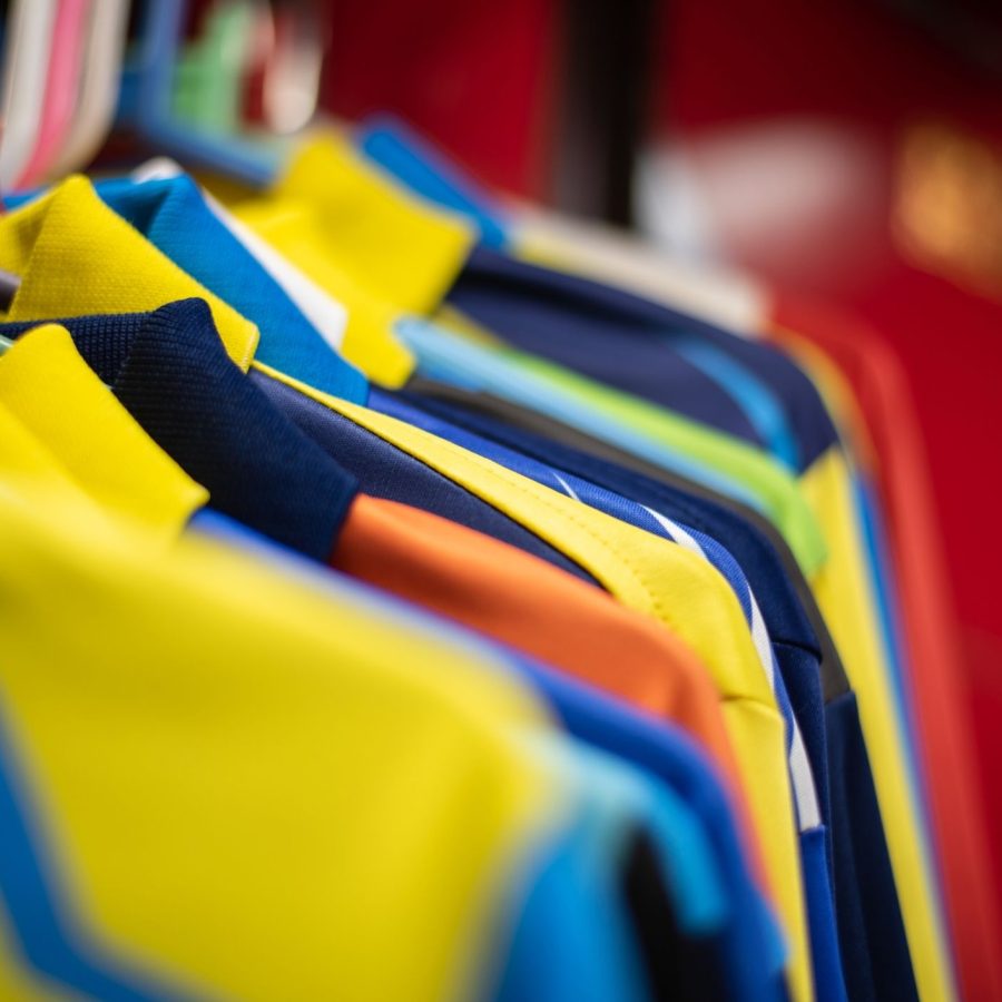 Travel-Friendly Ways Football Fans Stay Connected To The Game On The ...